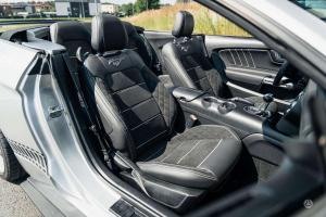 Pelēks Ford Mustang 2016 Viļņa, ar dzinēja tilpumu 3.70 L un nobraukumu 75 tūkst. km par 22500 €, foto 22 vietnē AUTOMOTO.COM.LV