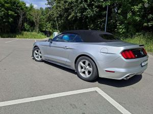 Pelēks Ford Mustang 2016 Viļņa, ar dzinēja tilpumu 3.73 L un nobraukumu 163 tūkst. km par 14450 €, foto 9 vietnē AUTOMOTO.COM.LV