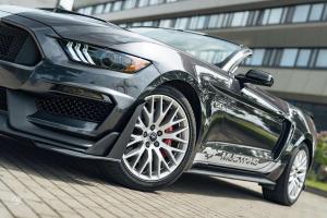 Grey Ford Mustang 2016 in Klaipeda, with an engine capacity of 5.00 L and mileage of 97 thousand km for 23999 €, photo 5 on AUTOMOTO.COM.LV