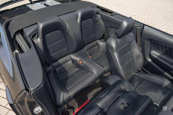 Grey Ford Mustang 2016 in Klaipeda, with an engine capacity of 5.00 L and mileage of 97 thousand km for 23999 €, photo 7 on AUTOMOTO.COM.LV