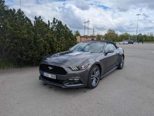Grey Ford Mustang 2017 in Siauliai, with an engine capacity of 2.30 L and mileage of 212 thousand km for 17500 €, photo 3 on AUTOMOTO.COM.LV