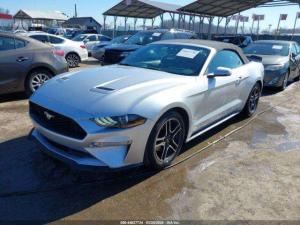 Grey Ford Mustang 2018 in Klaipeda, with an engine capacity of 2.30 L and mileage of 142 thousand km for 7100 €, photo 3 on AUTOMOTO.COM.LV