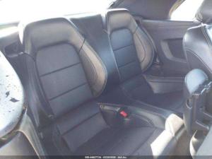 Grey Ford Mustang 2018 in Klaipeda, with an engine capacity of 2.30 L and mileage of 142 thousand km for 7100 €, photo 9 on AUTOMOTO.COM.LV
