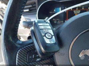 Grey Ford Mustang 2018 in Klaipeda, with an engine capacity of 2.30 L and mileage of 142 thousand km for 7100 €, photo 12 on AUTOMOTO.COM.LV