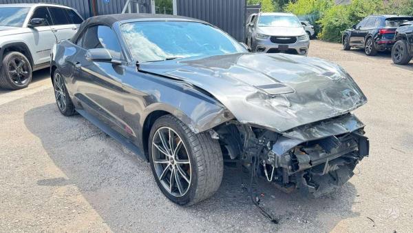 Pelēks Ford Mustang 2018 Ukmergė, ar dzinēja tilpumu 2.25 L un nobraukumu 209 tūkst. km par 7149 €, foto 3 vietnē AUTOMOTO.COM.LV
