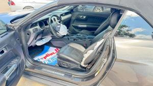 Grey Ford Mustang 2018 in Ukmerge, with an engine capacity of 2.25 L and mileage of 209 thousand km for 7149 €, photo 10 on AUTOMOTO.COM.LV