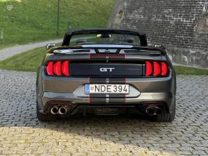 Grey Ford Mustang 2018 in Vilnius, with an engine capacity of 5.04 L and mileage of 86 thousand km for 25000 €, photo 5 on AUTOMOTO.COM.LV