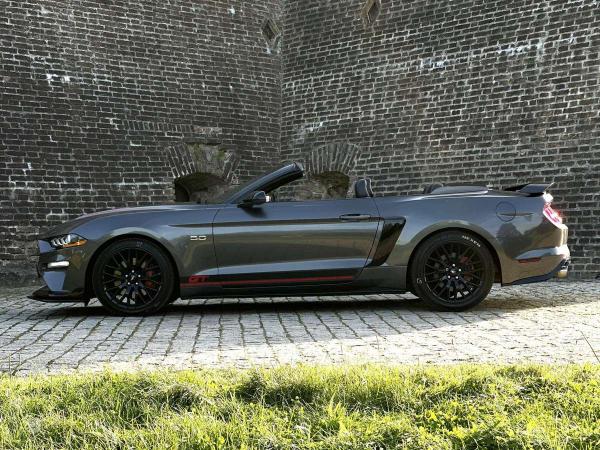Grey Ford Mustang 2018 in Vilnius, with an engine capacity of 5.04 L and mileage of 86 thousand km for 25000 €, photo 7 on AUTOMOTO.COM.LV