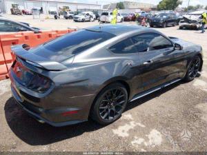 Pelēks Ford Mustang 2019 Klaipėda, ar dzinēja tilpumu 2.25 L un nobraukumu 142 tūkst. km par 7445 €, foto 5 vietnē AUTOMOTO.COM.LV