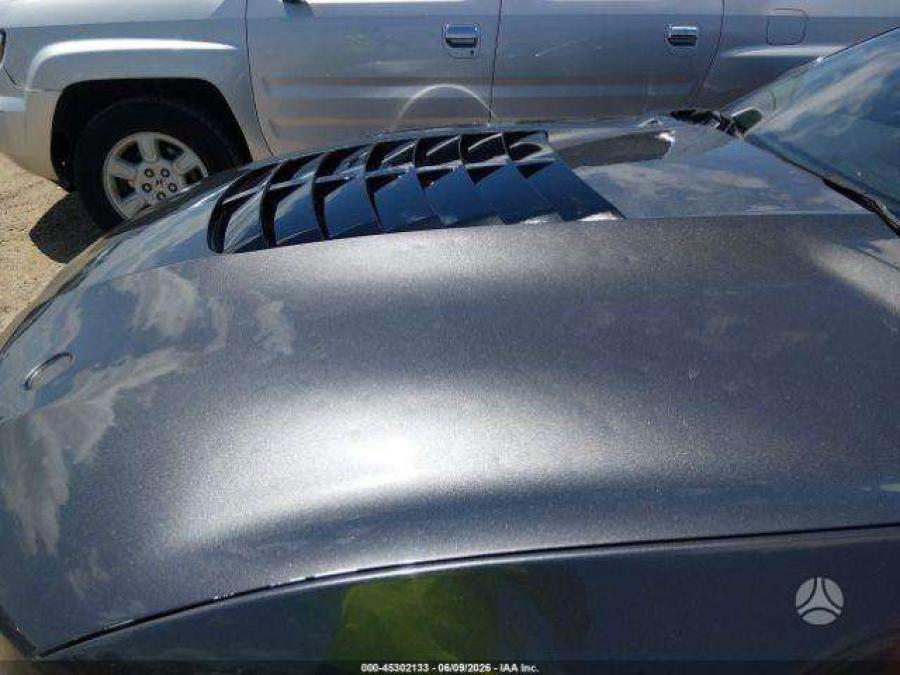 Pelēks Ford Mustang 2019 Klaipėda, ar dzinēja tilpumu 2.25 L un nobraukumu 142 tūkst. km par 7445 €, foto 7 vietnē AUTOMOTO.COM.LV