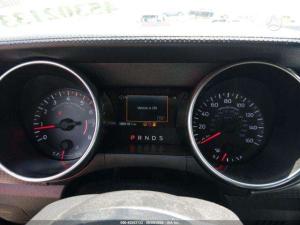Pelēks Ford Mustang 2019 Klaipėda, ar dzinēja tilpumu 2.25 L un nobraukumu 142 tūkst. km par 7445 €, foto 8 vietnē AUTOMOTO.COM.LV