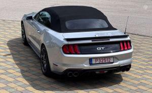 Grey Ford Mustang 2019 in Druskininkai, with an engine capacity of 4.95 L and mileage of 105 thousand km for 25047 €, photo 7 on AUTOMOTO.COM.LV