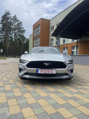 Grey Ford Mustang 2019 in Druskininkai, with an engine capacity of 4.95 L and mileage of 105 thousand km for 25047 €, photo 19 on AUTOMOTO.COM.LV