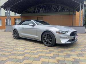 Grey Ford Mustang 2019 in Druskininkai, with an engine capacity of 4.95 L and mileage of 105 thousand km for 25047 €, photo 21 on AUTOMOTO.COM.LV