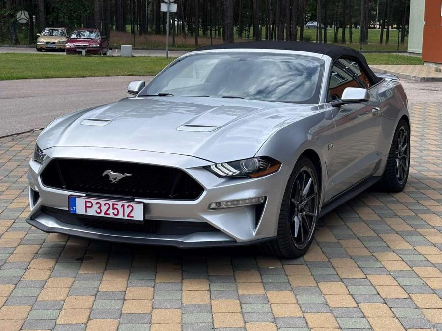 Grey Ford Mustang 2019 in Druskininkai, with an engine capacity of 4.95 L and mileage of 105 thousand km for 25047 €, photo 17 on AUTOMOTO.COM.LV