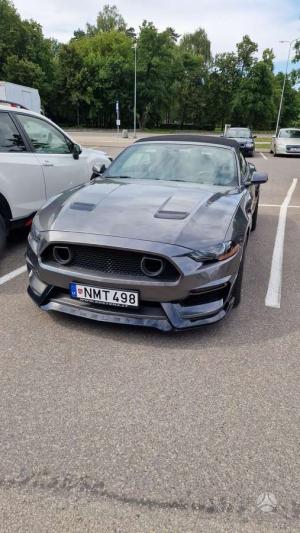Pelēks Ford Mustang 2020 Klaipėda, ar dzinēja tilpumu 4.95 L un nobraukumu 109 tūkst. km par 25900 €, foto  vietnē AUTOMOTO.COM.LV