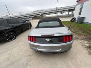 Grey Ford Mustang 2021 in Ukmerge, with an engine capacity of 2.25 L and mileage of 89 thousand km for 13490 €, photo 3 on AUTOMOTO.COM.LV