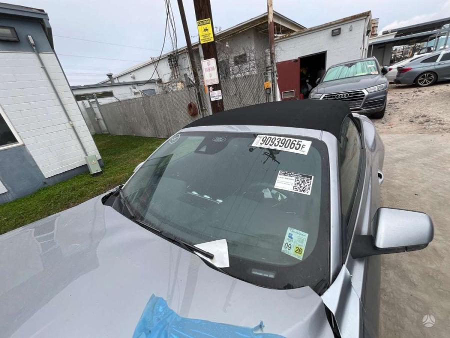 Grey Ford Mustang 2021 in Ukmerge, with an engine capacity of 2.25 L and mileage of 89 thousand km for 13490 €, photo 7 on AUTOMOTO.COM.LV