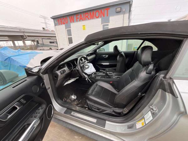 Pelēks Ford Mustang 2021 Ukmergė, ar dzinēja tilpumu 2.25 L un nobraukumu 89 tūkst. km par 13490 €, foto 11 vietnē AUTOMOTO.COM.LV