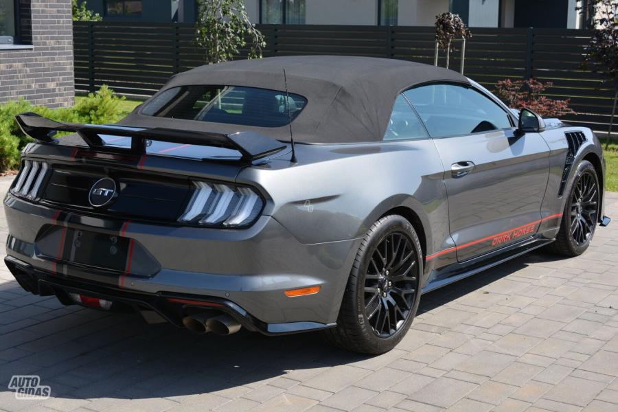 Grey Ford Mustang 2022 in Marijampole, with an engine capacity of 5.00 L and mileage of 13 thousand km for 34000 €, photo 4 on AUTOMOTO.COM.LV