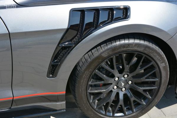 Pelēks Ford Mustang 2022 Marijampole, ar dzinēja tilpumu 5.00 L un nobraukumu 13 tūkst. km par 34000 €, foto 7 vietnē AUTOMOTO.COM.LV