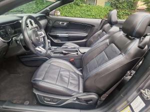 Grey Ford Mustang 2022 in Kaunas, with an engine capacity of 2.25 L and mileage of 14 thousand km for 24900 €, photo 14 on AUTOMOTO.COM.LV