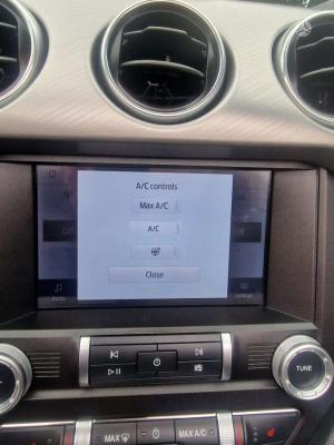 Grey Ford Mustang 2022 in Kaunas, with an engine capacity of 2.25 L and mileage of 14 thousand km for 24900 €, photo 20 on AUTOMOTO.COM.LV