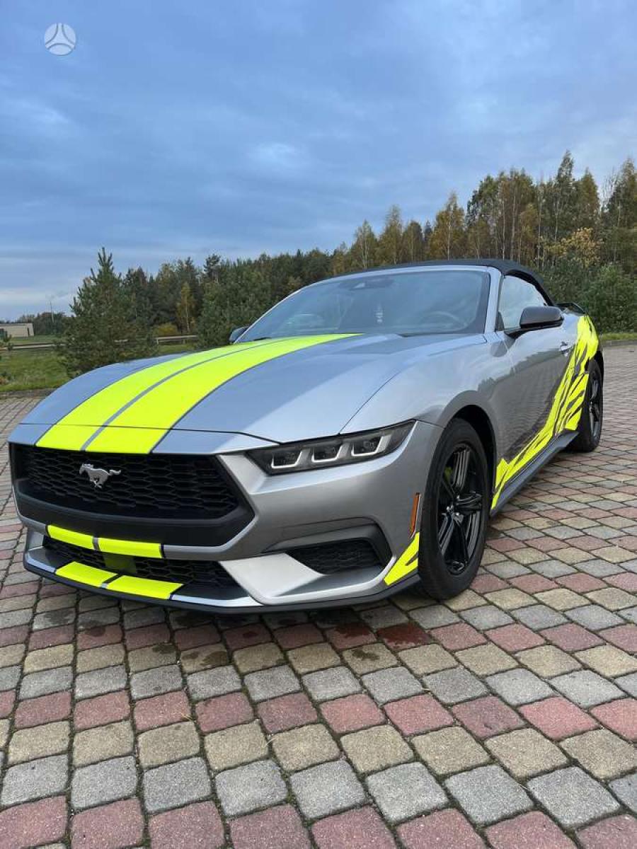 Grey Ford Mustang 2024 in Plunge, with an engine capacity of 2.26 L and mileage of 16 thousand km for 32670 €, photo 12 on AUTOMOTO.COM.LV