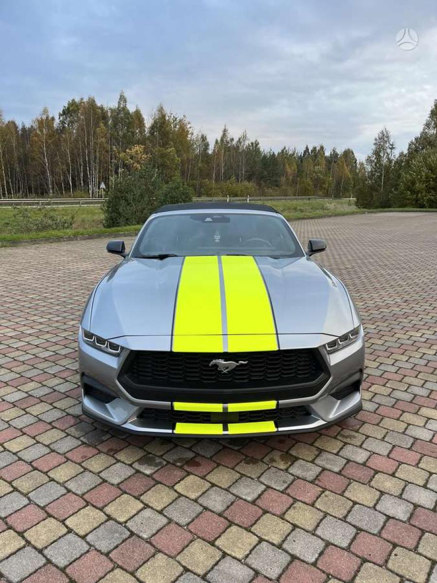 Grey Ford Mustang 2024 in Plunge, with an engine capacity of 2.26 L and mileage of 16 thousand km for 32670 €, photo 13 on AUTOMOTO.COM.LV