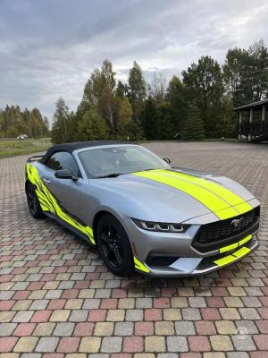 Grey Ford Mustang 2024 in Plunge, with an engine capacity of 2.26 L and mileage of 16 thousand km for 32670 €, photo 14 on AUTOMOTO.COM.LV