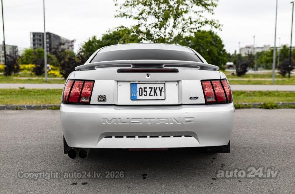 Grey Ford Mustang 2001 in Tallinn, with an engine capacity of 3.80 L and mileage of 129 thousand km for 3990 €, photo 5 on AUTOMOTO.COM.LV