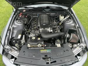 Grey Ford Mustang 2007 in Ogre, with an engine capacity of 4.60 L and mileage of 101 thousand km for 16900 €, photo 31 on AUTOMOTO.COM.LV