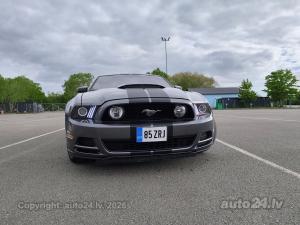 Grey Ford Mustang 2013 in Tallinn, with an engine capacity of 3.70 L and mileage of 230 thousand km for 14999 €, photo 5 on AUTOMOTO.COM.LV