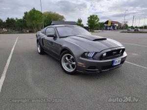 Grey Ford Mustang 2013 in Tallinn, with an engine capacity of 3.70 L and mileage of 230 thousand km for 14999 €, photo 6 on AUTOMOTO.COM.LV