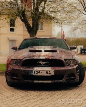 Grey Ford Mustang 2014 in Riga, with an engine capacity of 3.70 L and mileage of 92 thousand km for 12699 €, photo 11 on AUTOMOTO.COM.LV