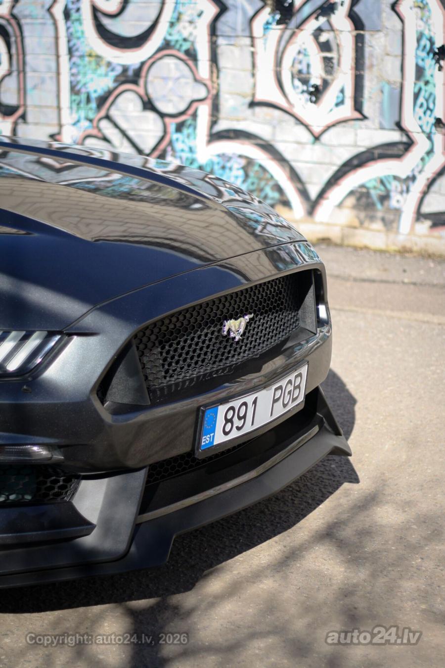Pelēks Ford Mustang 2015 Tallina, ar dzinēja tilpumu 2.30 L un nobraukumu 213 tūkst. km par 17990 €, foto 11 vietnē AUTOMOTO.COM.LV