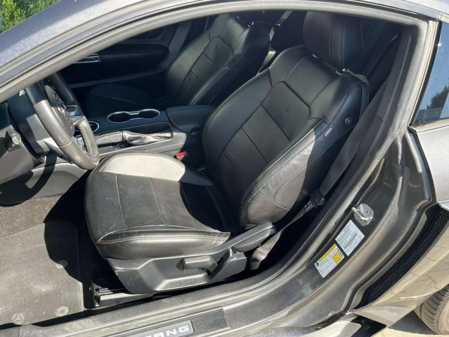 Grey Ford Mustang 2015 in Klaipeda, with an engine capacity of 3.73 L and mileage of 171 thousand km for 16000 €, photo 14 on AUTOMOTO.COM.LV