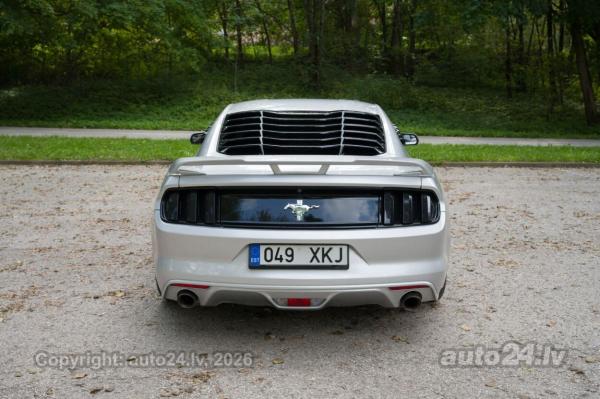 Grey Ford Mustang 2016 in Tallinn, with an engine capacity of 3.70 L and mileage of 130 thousand km for 24000 €, photo 4 on AUTOMOTO.COM.LV