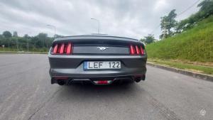Grey Ford Mustang 2016 in Vilnius, with an engine capacity of 2.26 L and mileage of 151 thousand km for 14700 €, photo 9 on AUTOMOTO.COM.LV