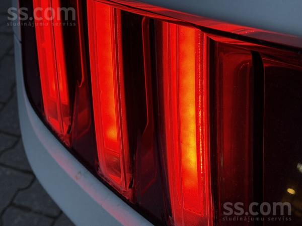Pelēks Ford Mustang 2016 Rīga, ar dzinēja tilpumu 2.30 L un nobraukumu 71 tūkst. km par 32000 €, foto 10 vietnē AUTOMOTO.COM.LV