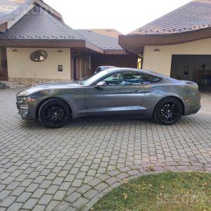 Grey Ford Mustang 2017 in Cesis, with an engine capacity of 2.30 L and mileage of 115 thousand km for 21990 €, photo 18 on AUTOMOTO.COM.LV