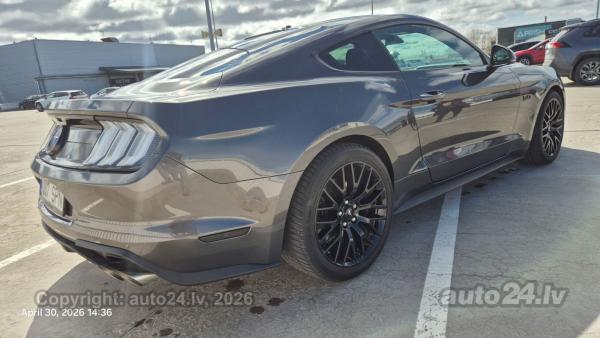 Grey Ford Mustang 2018 in Tallinn, with an engine capacity of 5.00 L and mileage of 111 thousand km for 35000 €, photo 5 on AUTOMOTO.COM.LV