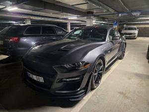 Grey Ford Mustang 2018 in Klaipeda, with an engine capacity of 2.26 L and mileage of 180 thousand km for 19000 €, photo 20 on AUTOMOTO.COM.LV
