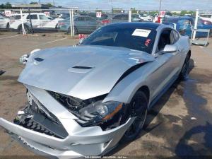 Grey Ford Mustang 2019 in Vilnius, with an engine capacity of 2.25 L and mileage of 66 thousand km for 7502 €, photo  on AUTOMOTO.COM.LV
