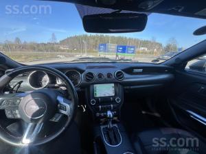 Pelēks Ford Mustang 2019 Rīga, ar dzinēja tilpumu 5.00 L un nobraukumu 63 tūkst. km par 32000 €, foto 7 vietnē AUTOMOTO.COM.LV