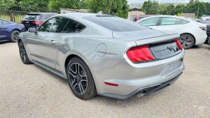 Pelēks Ford Mustang 2020 Ukmergė, ar dzinēja tilpumu 2.25 L un nobraukumu 94 tūkst. km par 10999 €, foto  vietnē AUTOMOTO.COM.LV