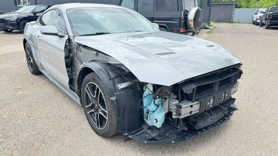 Pelēks Ford Mustang 2020 Ukmergė, ar dzinēja tilpumu 2.25 L un nobraukumu 94 tūkst. km par 10999 €, foto 6 vietnē AUTOMOTO.COM.LV