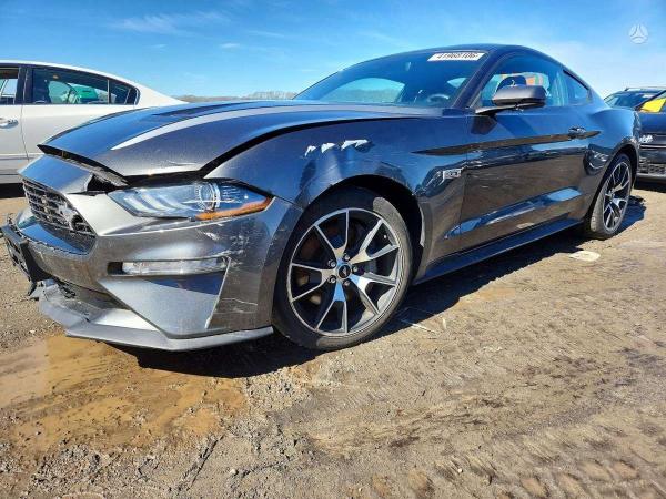 Pelēks Ford Mustang 2020 Ukmergė, ar dzinēja tilpumu 2.25 L un nobraukumu 89 tūkst. km par 11499 €, foto  vietnē AUTOMOTO.COM.LV