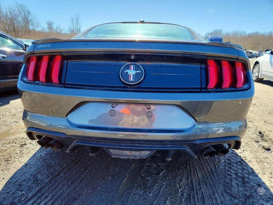 Pelēks Ford Mustang 2020 Ukmergė, ar dzinēja tilpumu 2.25 L un nobraukumu 89 tūkst. km par 11499 €, foto 4 vietnē AUTOMOTO.COM.LV