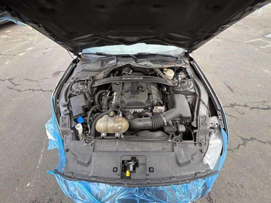 Pelēks Ford Mustang 2020 Ukmergė, ar dzinēja tilpumu 2.25 L un nobraukumu 89 tūkst. km par 11499 €, foto 30 vietnē AUTOMOTO.COM.LV